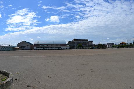 小山市立豊田中学校 | 小山市の中古住宅・土地など、不動産の売買（査定無料！）・賃貸・リフォームのことなら「エダ住宅」にお任せください。小山市 ...